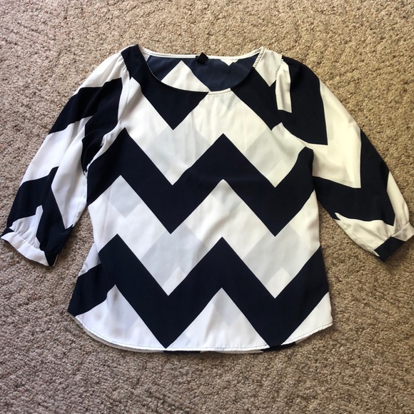 Windsor | Tops | Windsor Navy White Chevron Large Blouse | Poshmark